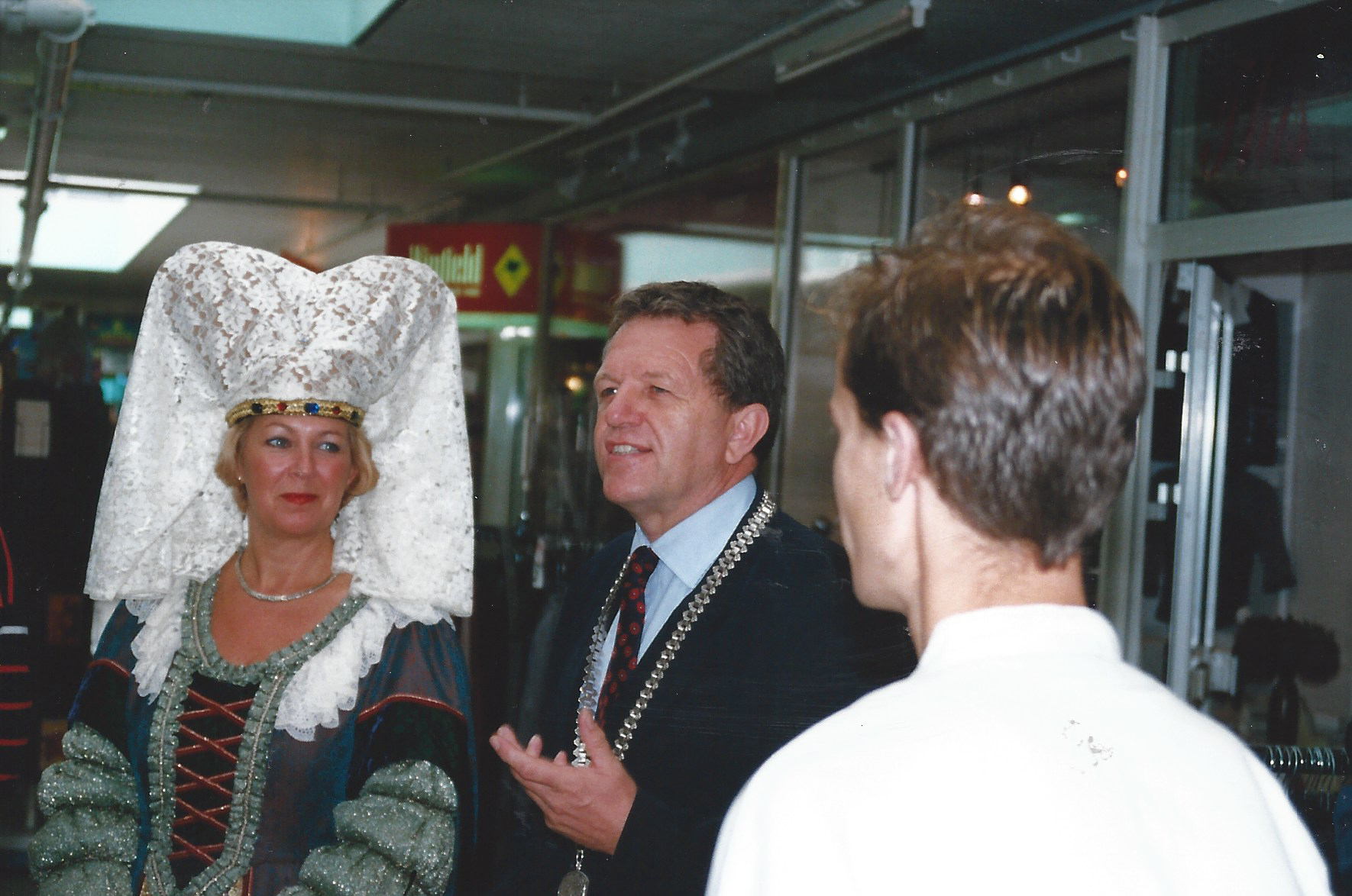 1999 - Opening eerste winkel - Christian Chocolaterie en Patisserie